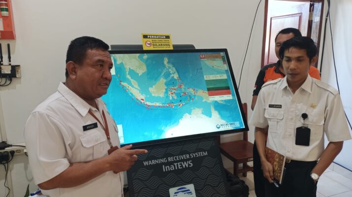 BPBD Buleleng Tingkatkan Sistem Peringatan Dini Tsunami Melalui WRS dan Sirine BTEWS Portabel